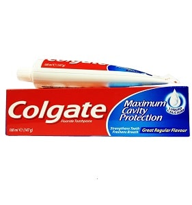 Buy Colgate Toothpaste Maximum Cavity Protection With Calcium 140 g in ...